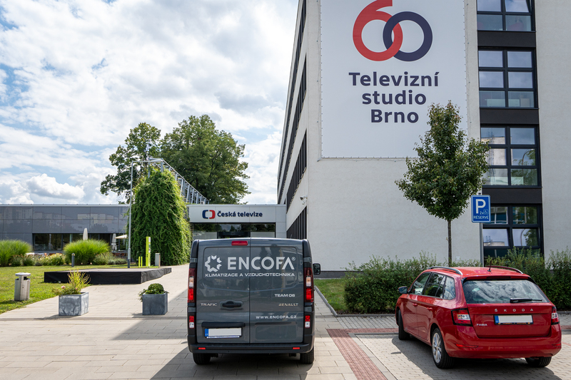 Česká televize je cool: dodali jsme 100 klimatizačních jednotek do ...